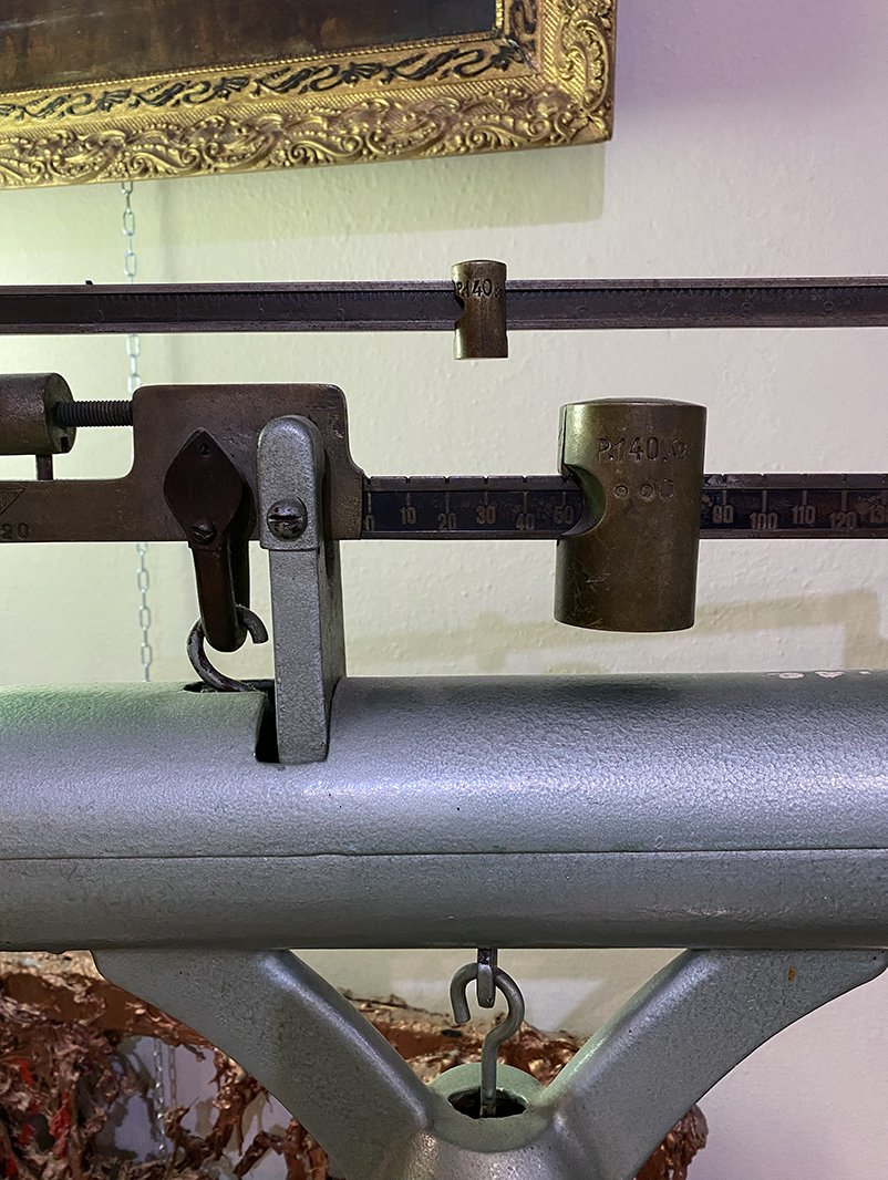 Vintage Weighing Scale for sale at Pamono