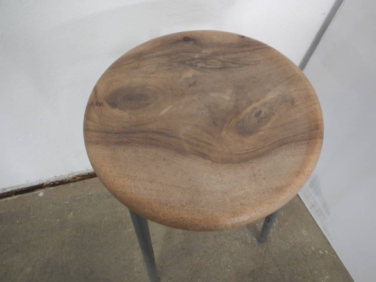 Walnut Wood Stool, 1950s for sale at Pamono