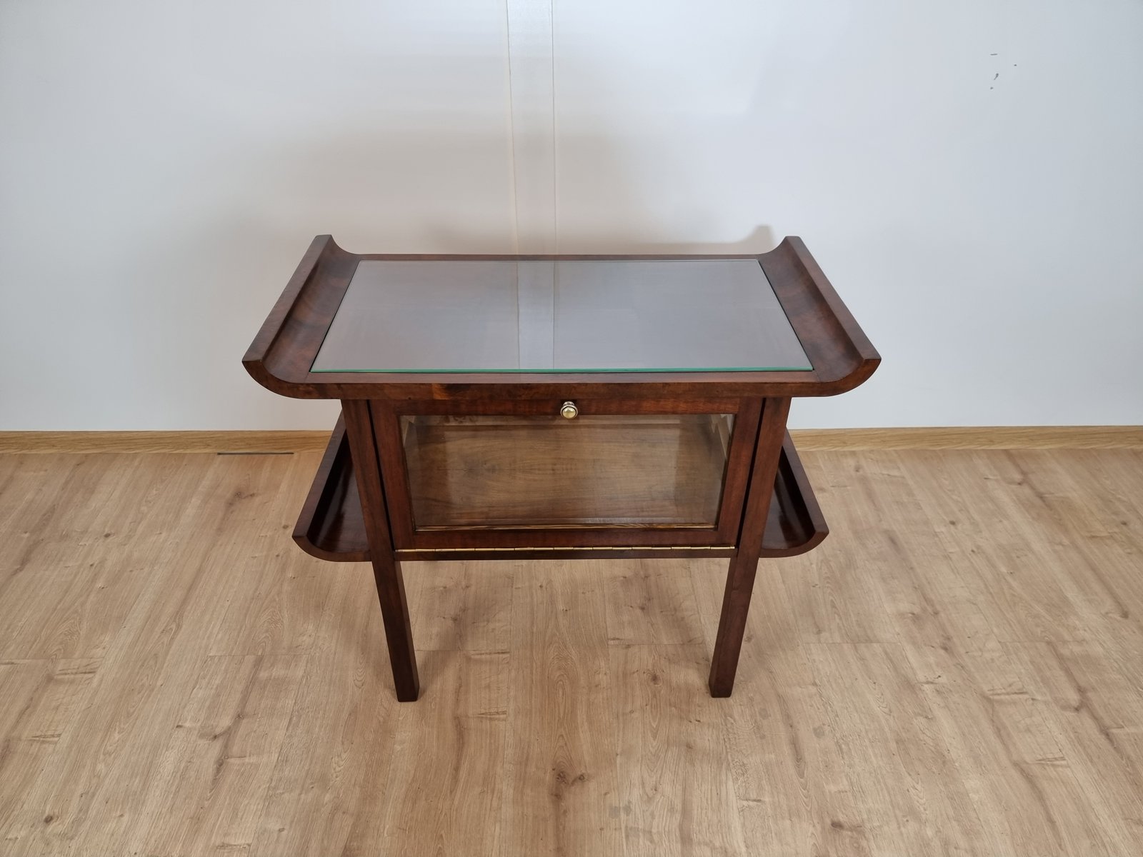 Tulipan Cupboard by Jindrich Halabala for sale at Pamono