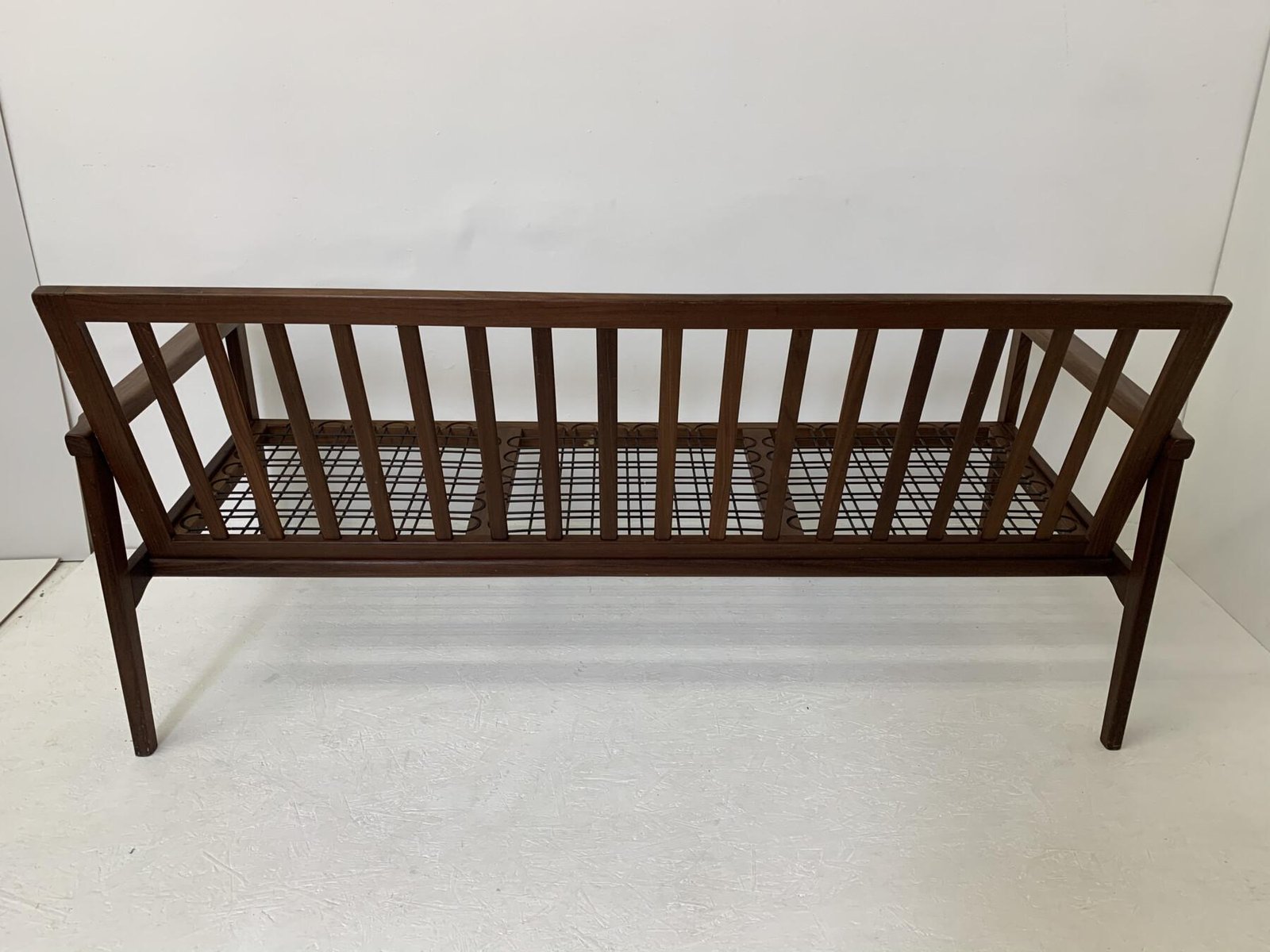 Mid-Century Wooden Sofa Frame, 1960s for sale at Pamono