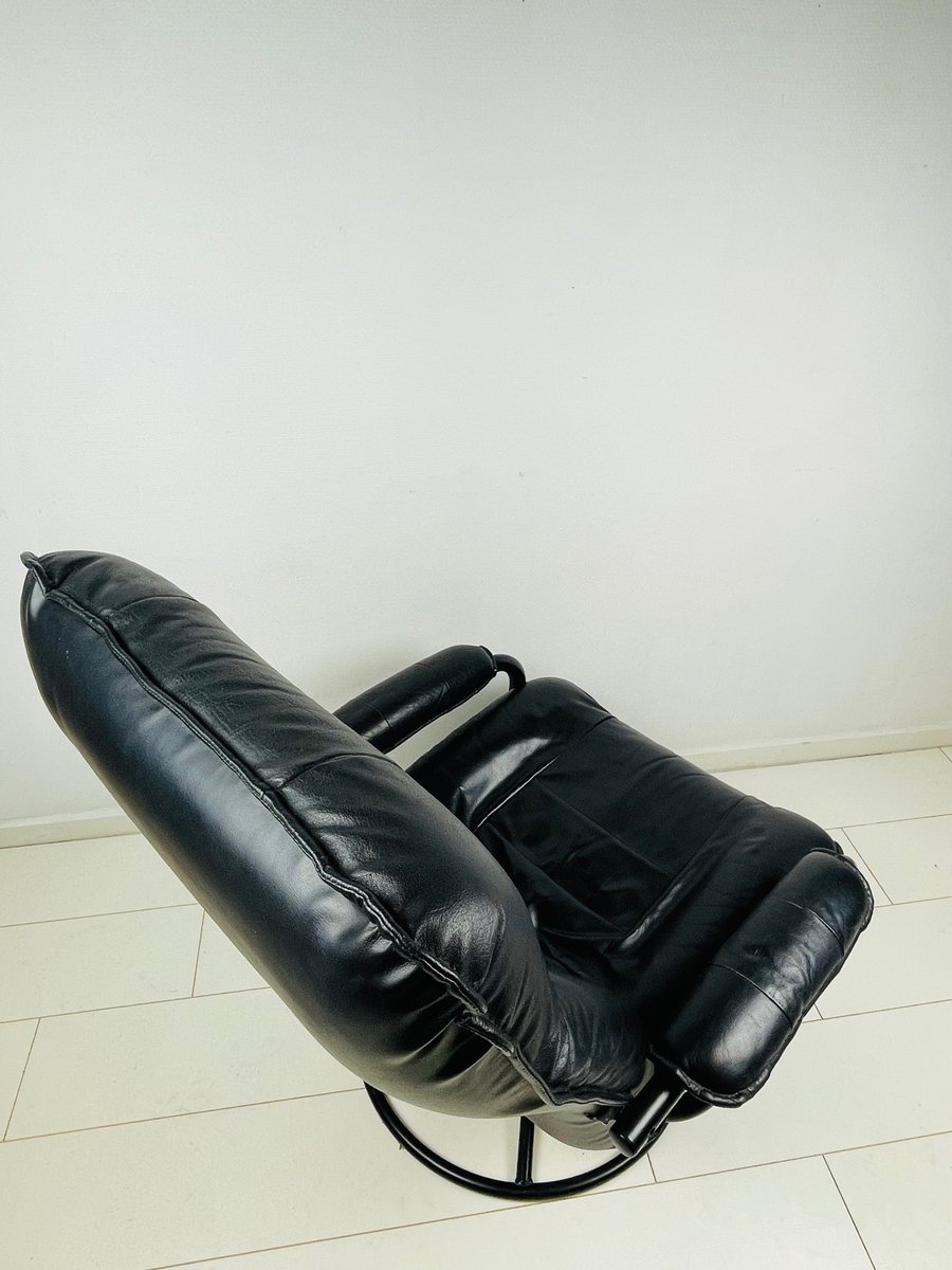 Danish Postmodern Leather Lounge Chair from Kebe, 1980s for sale at Pamono