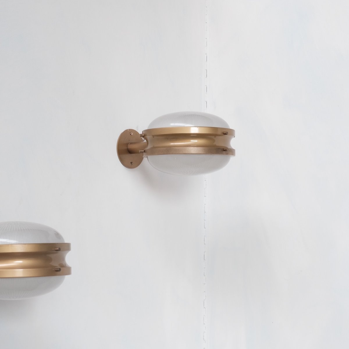 Mid-Century Italian Gamma Wall Lights by Sergio Mazza for Artemide, Set ...