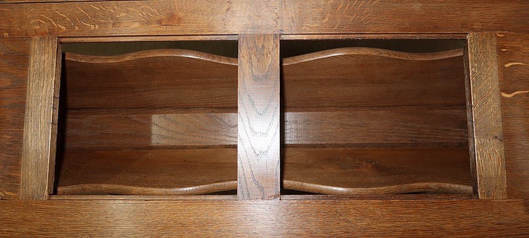 Small Solid Oak System Table, 1920 for sale at Pamono