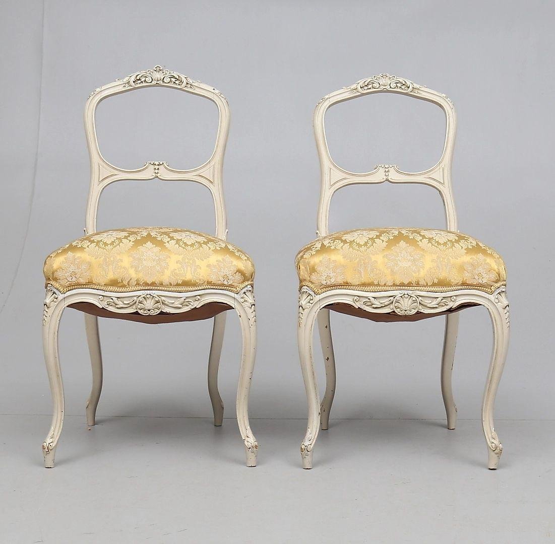 Set of Rococo Chairs for sale at Pamono