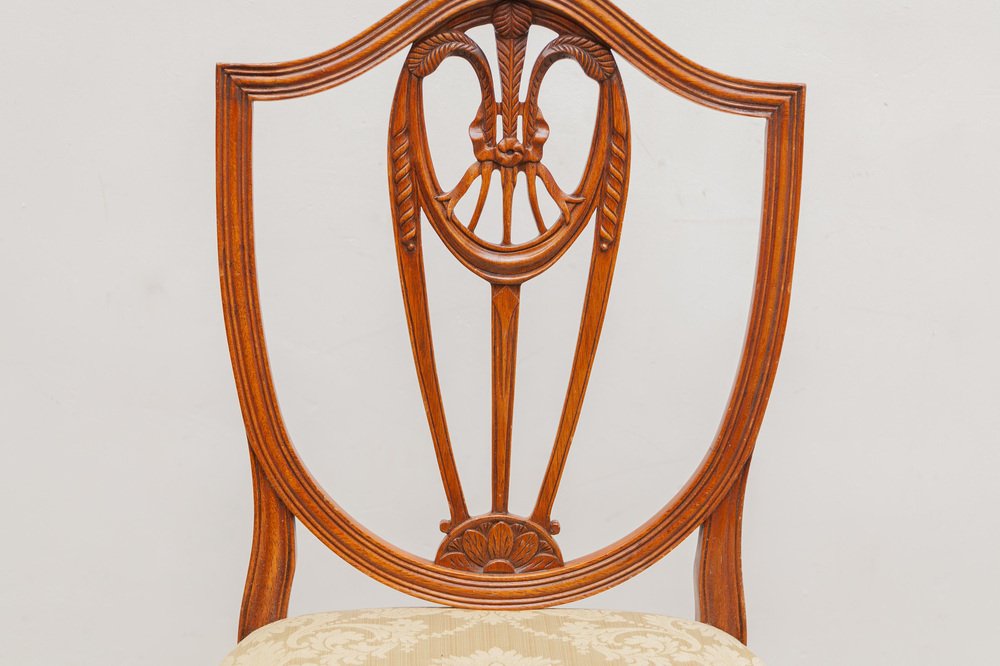 Shield Back Wheatsheaf Design Dining Chairs in the Style of Hepplewhite ...