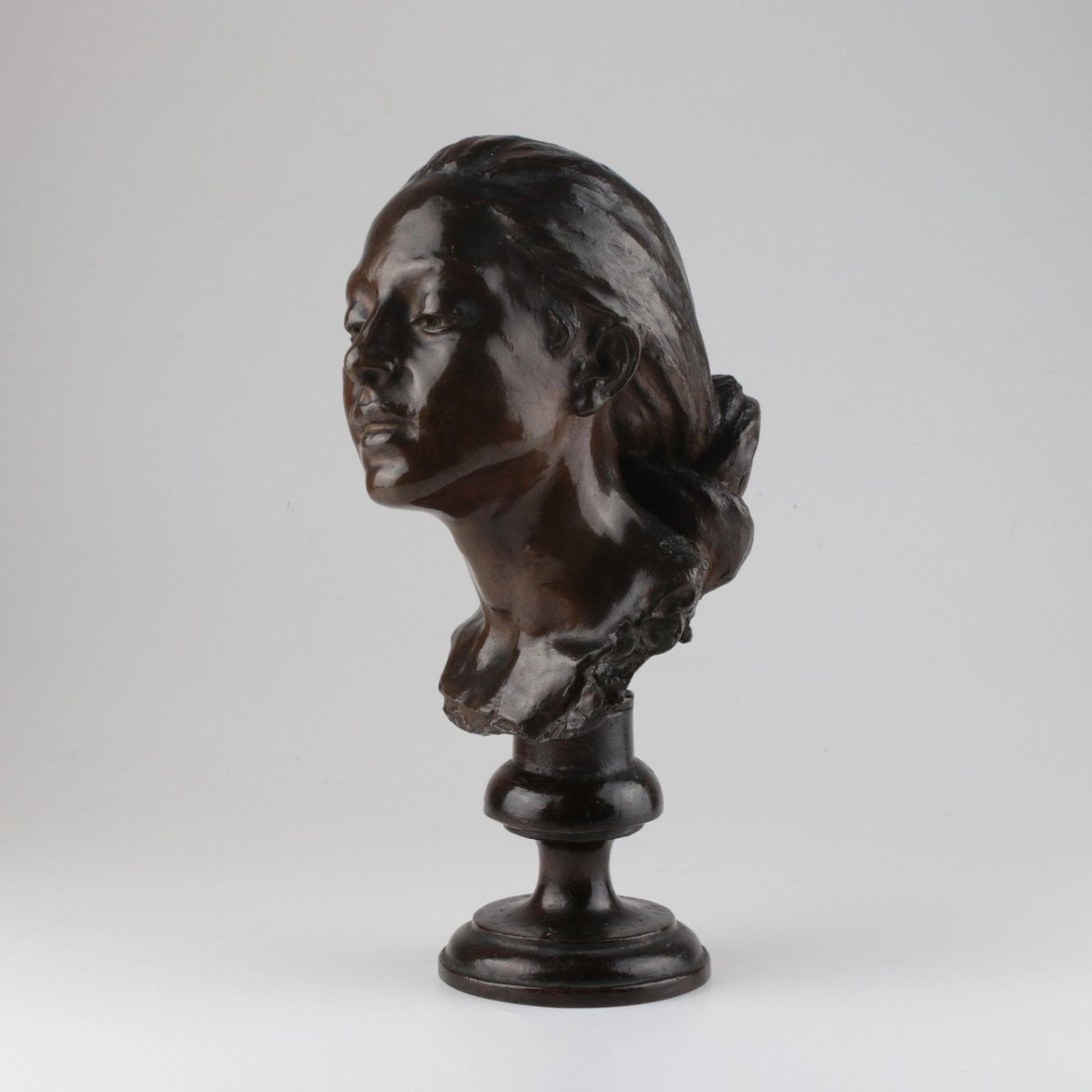 Bronze Woman Bust for sale at Pamono