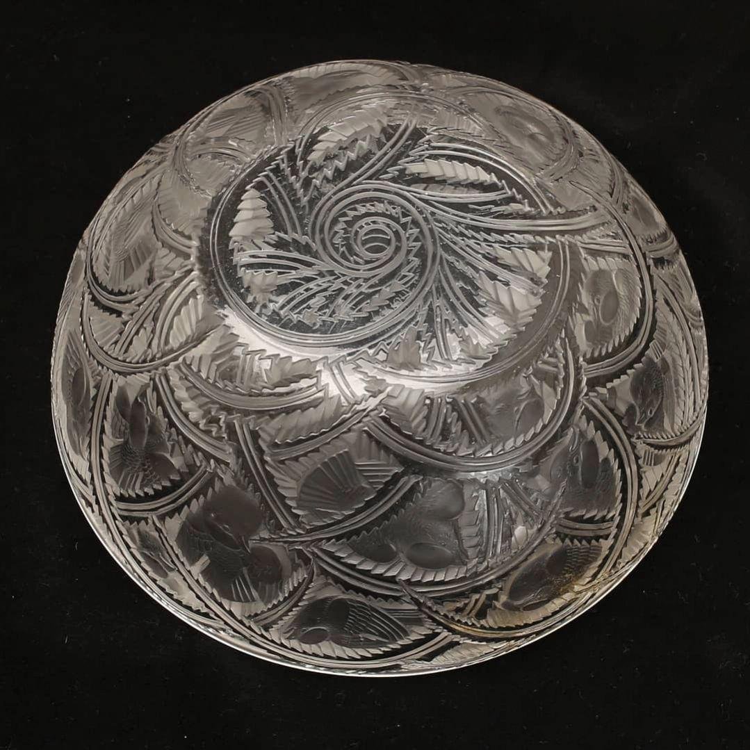 Pinsons Crystal Bowl from Lalique for sale at Pamono