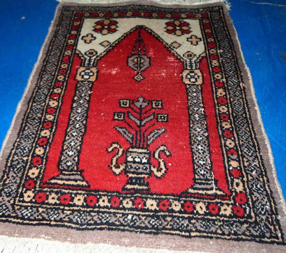 Vintage Pakistani Lahore Rug, 1950s for sale at Pamono
