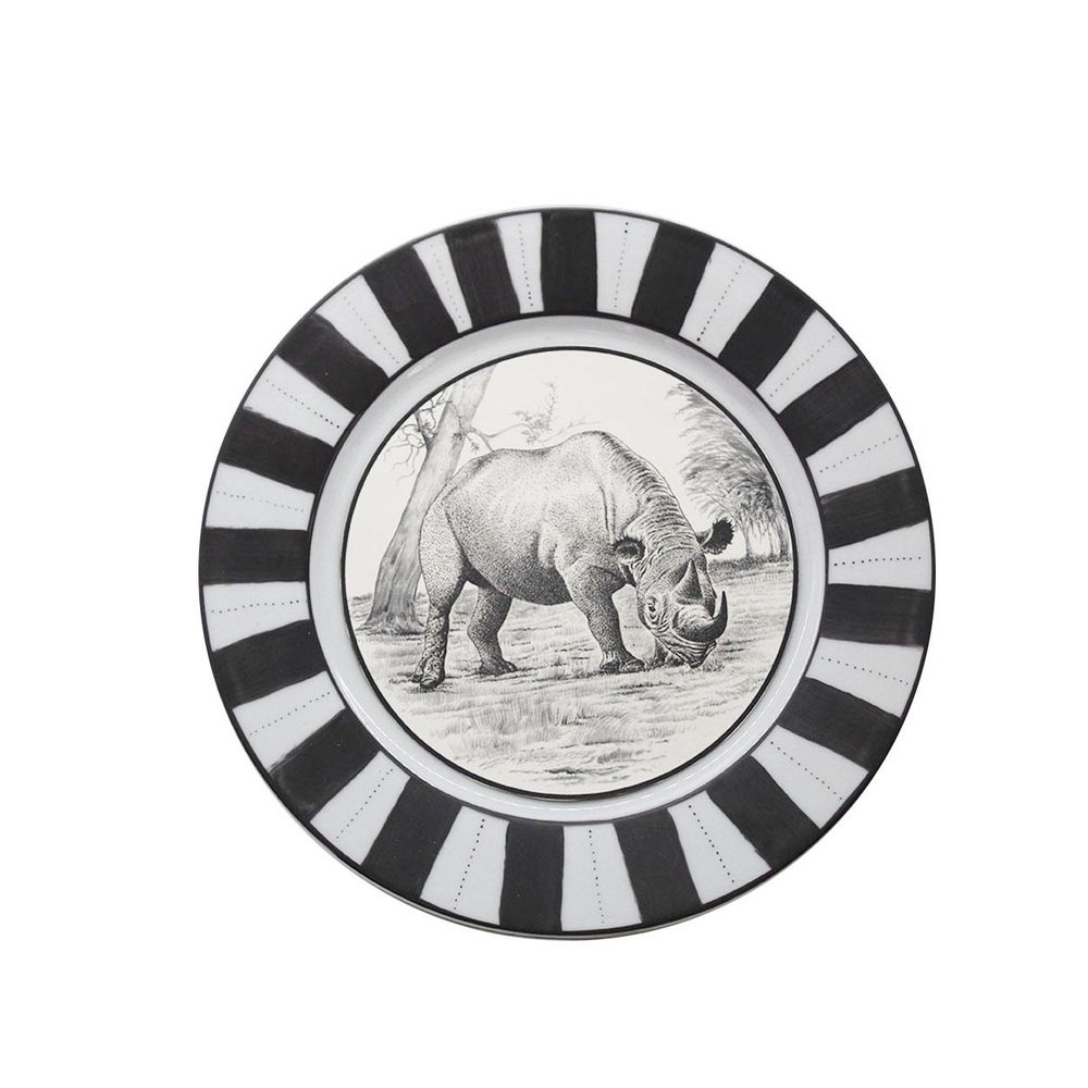 Black Africa Flat Bottom Plates with Stands from Stella Fatucchi Art ...