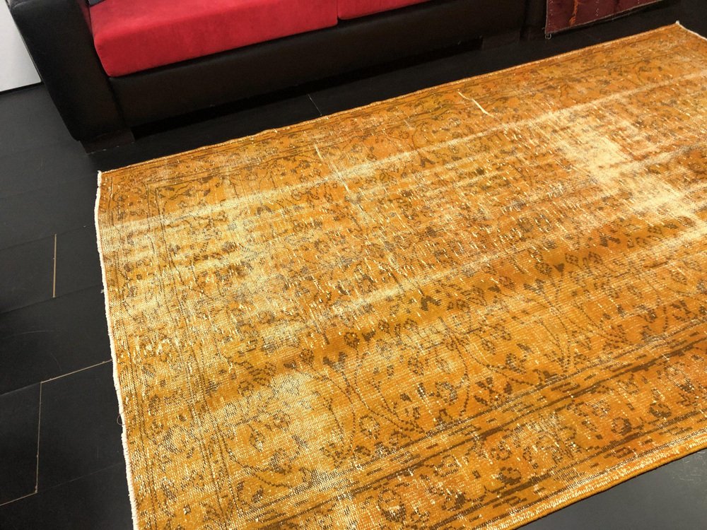 Vintage Orange Rug for sale at Pamono