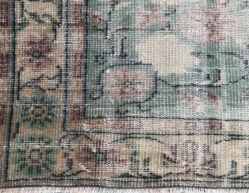 Antique Green Rug for sale at Pamono