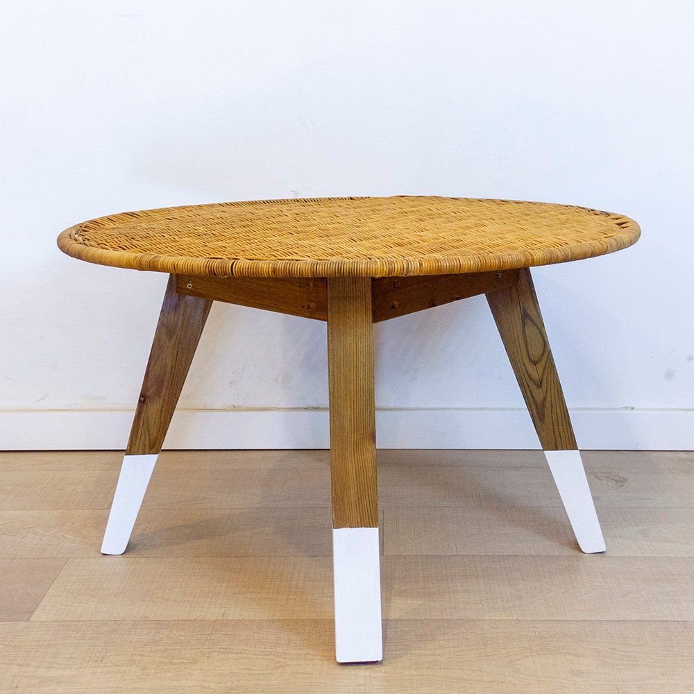Round Coffee Table, Spain, 1990s for sale at Pamono