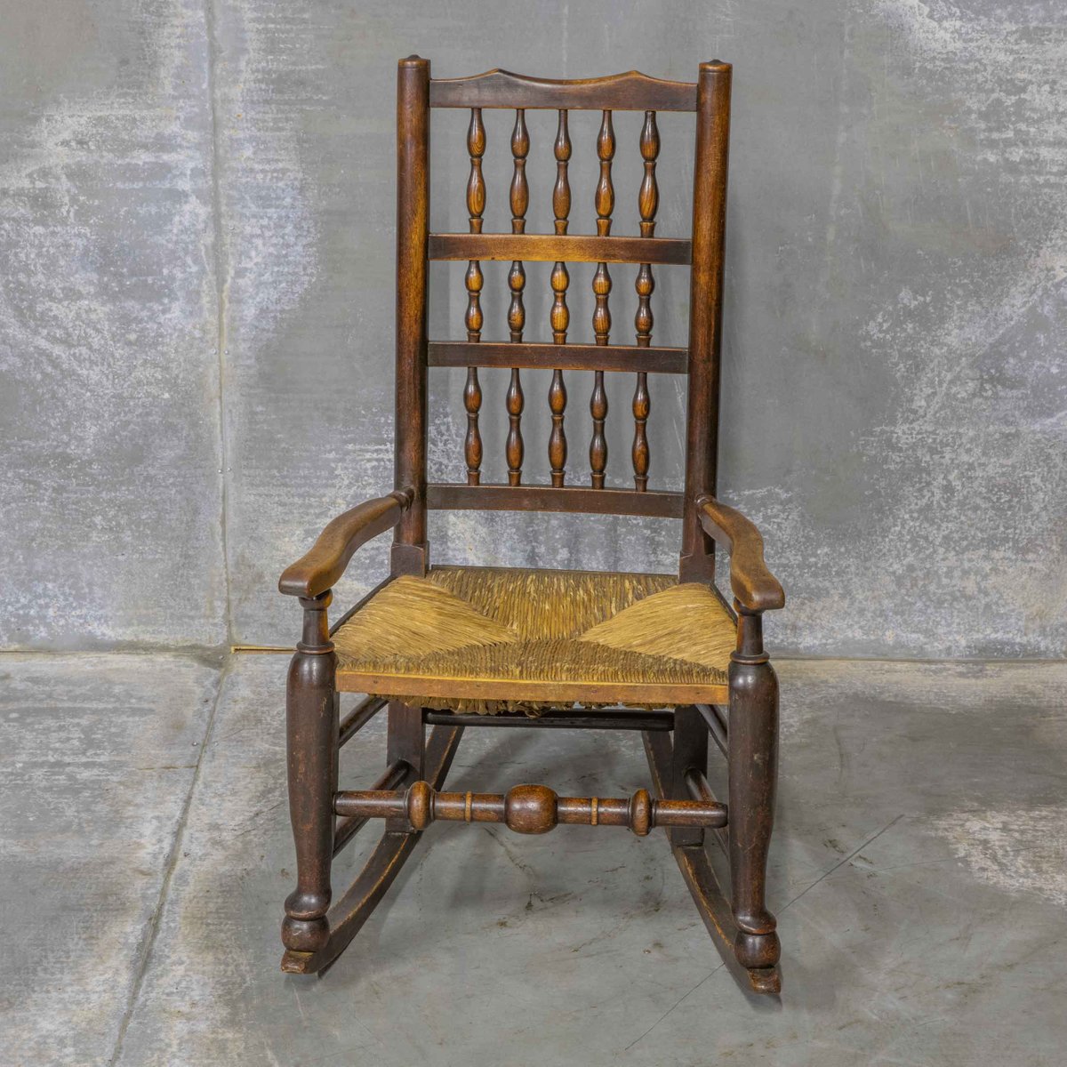 18th Century English Spindle Back Rocker for sale at Pamono