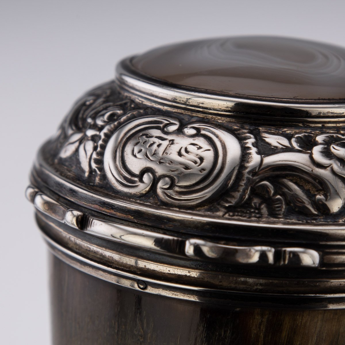 19th Century Scottish Horn, Banded Agate & Solid Silver Table Snuff ...