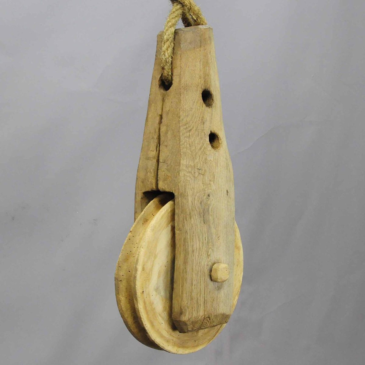 Rustic Black Forest Wooden Pulley with Rope for sale at Pamono