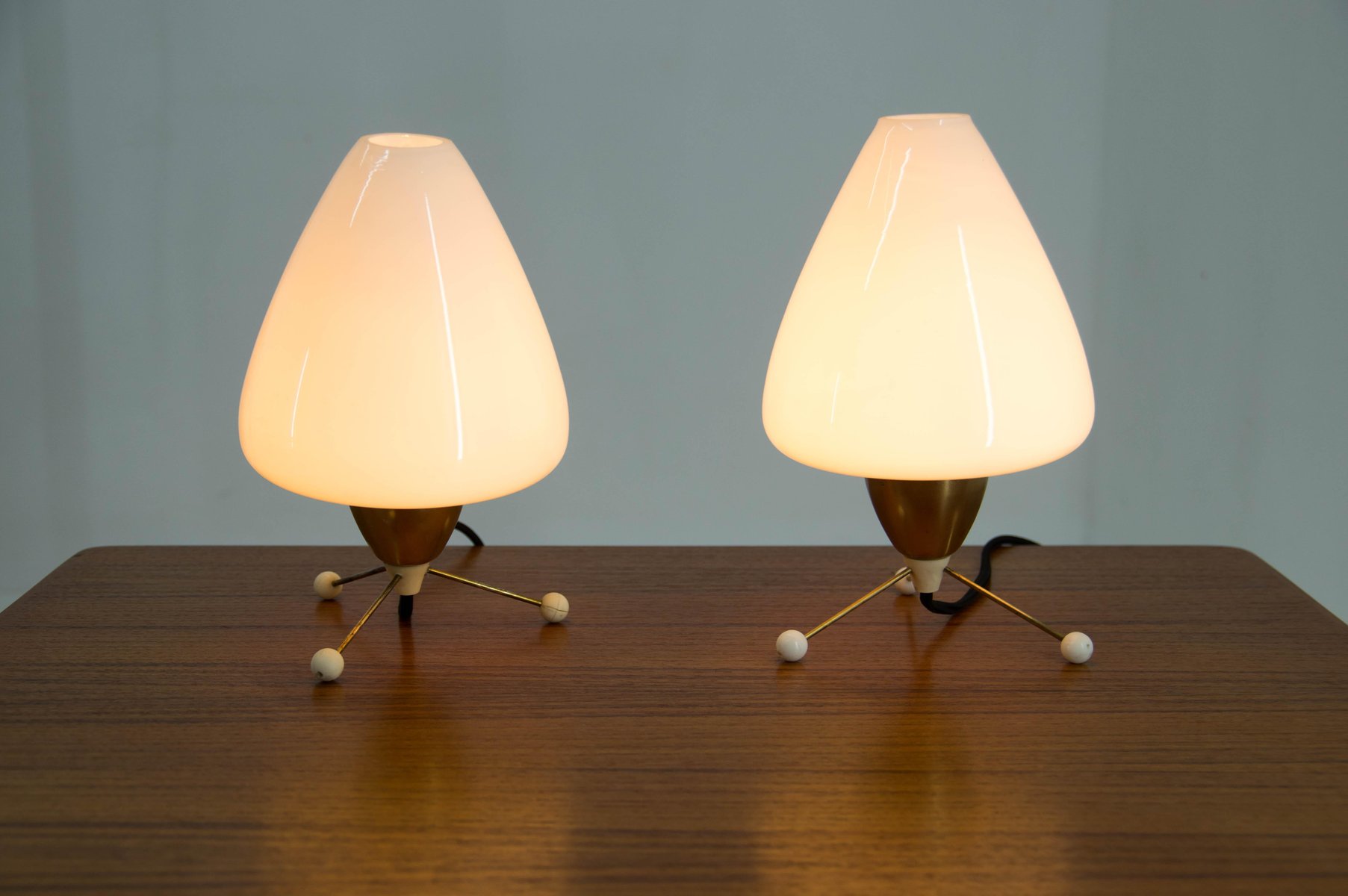 Mid-Century Table Lamps, Czechoslovakia, 1960s, Set of 2 for sale at Pamono