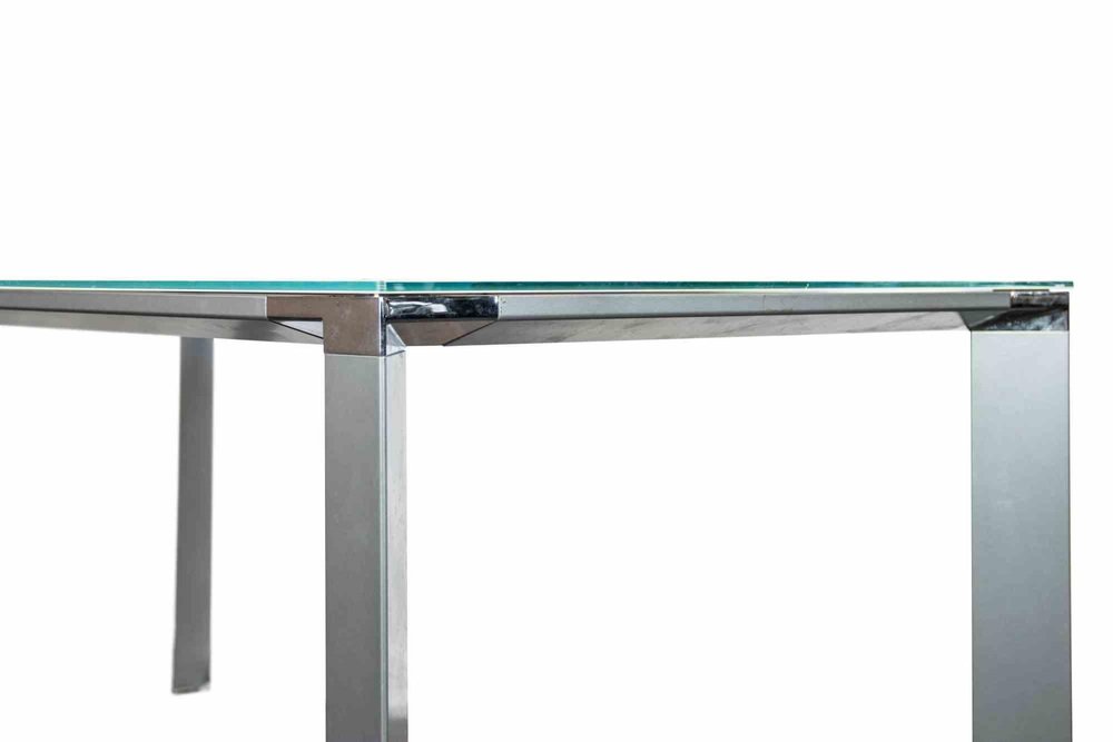 Miranda King Table, Italy, 1970s for sale at Pamono