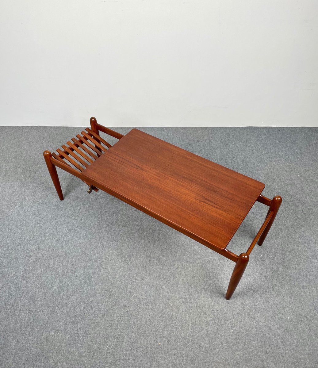 Teak Wood Coffee Table Magazine Rack, Italy, 1960s for sale at Pamono