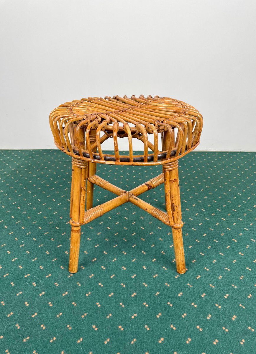Mid-Century Modern Bambus Rattan Hocker, Italien, 1960er bei Pamono kaufen
