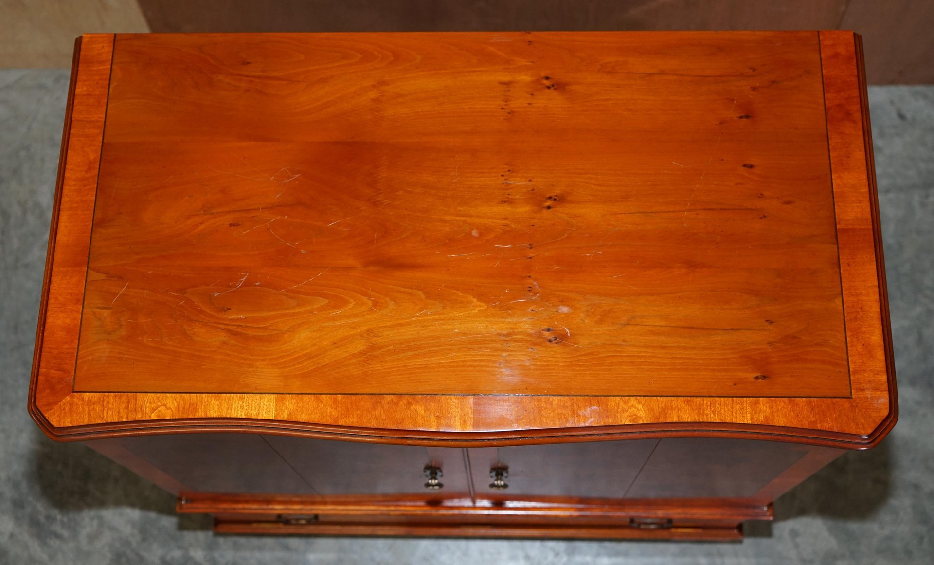 Stunning Burr Yew Wood TV Media Cupboard for sale at Pamono