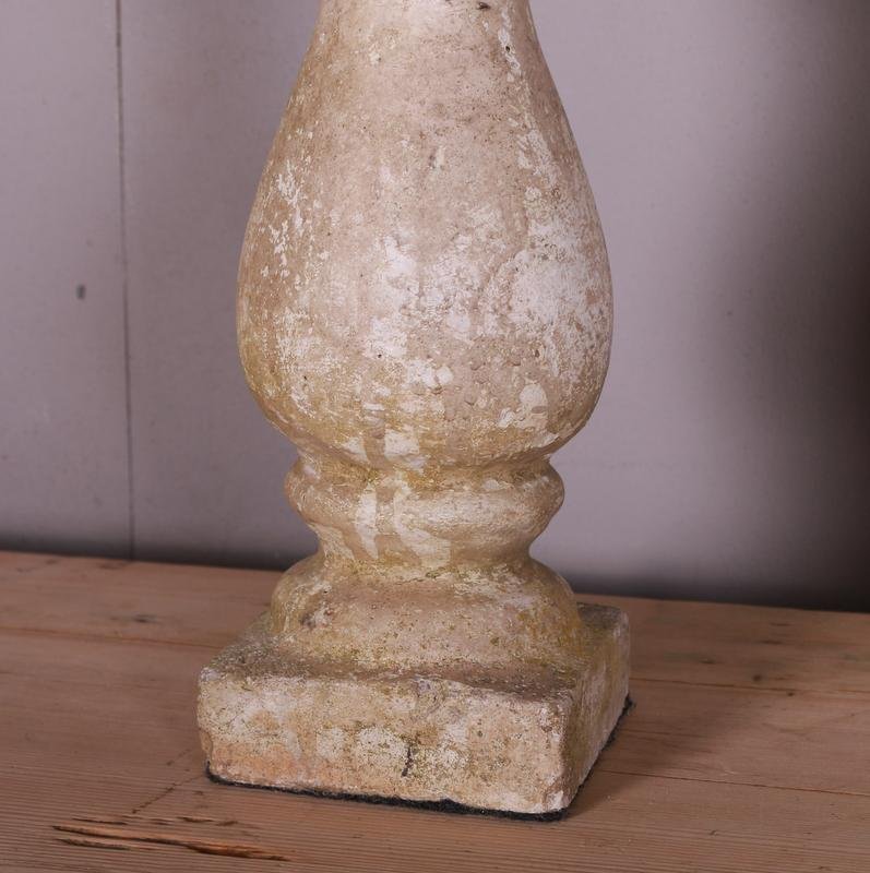 Stone Balustrade Table Lamps, Set of 2 for sale at Pamono