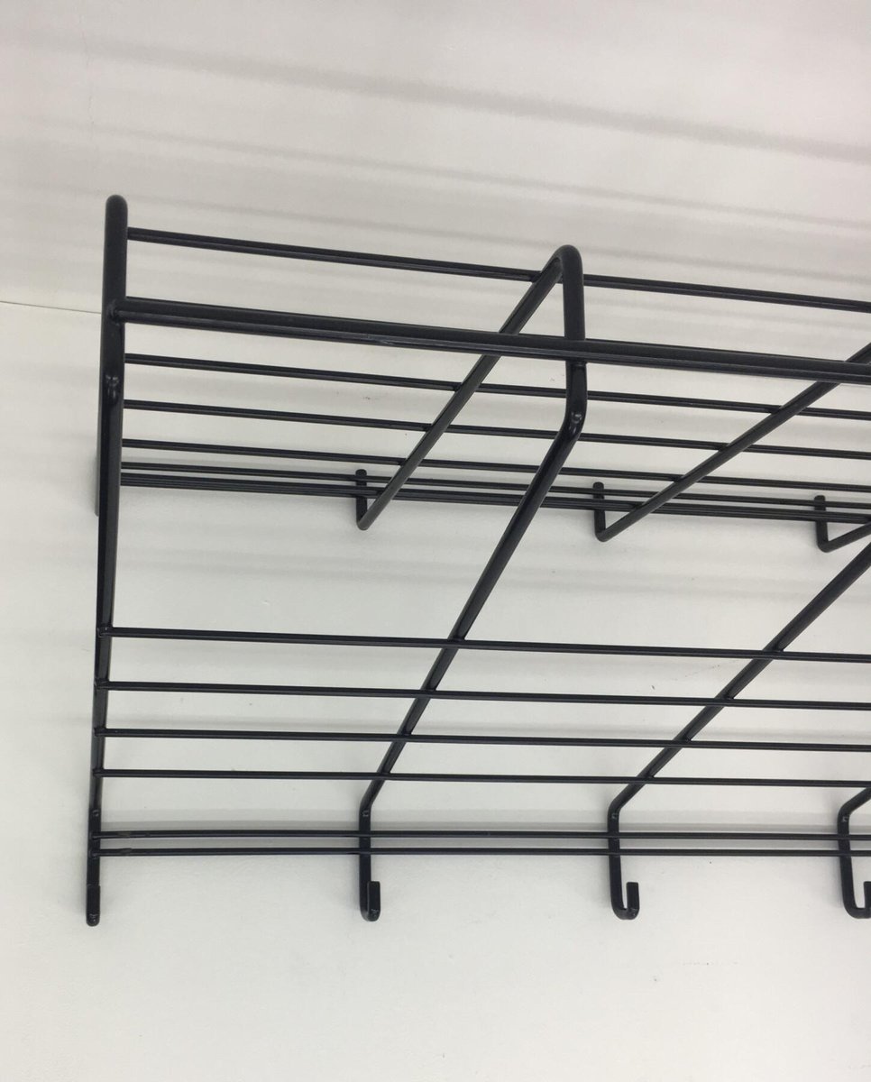 Mid-Century Wire Coat Rack, 1970s for sale at Pamono
