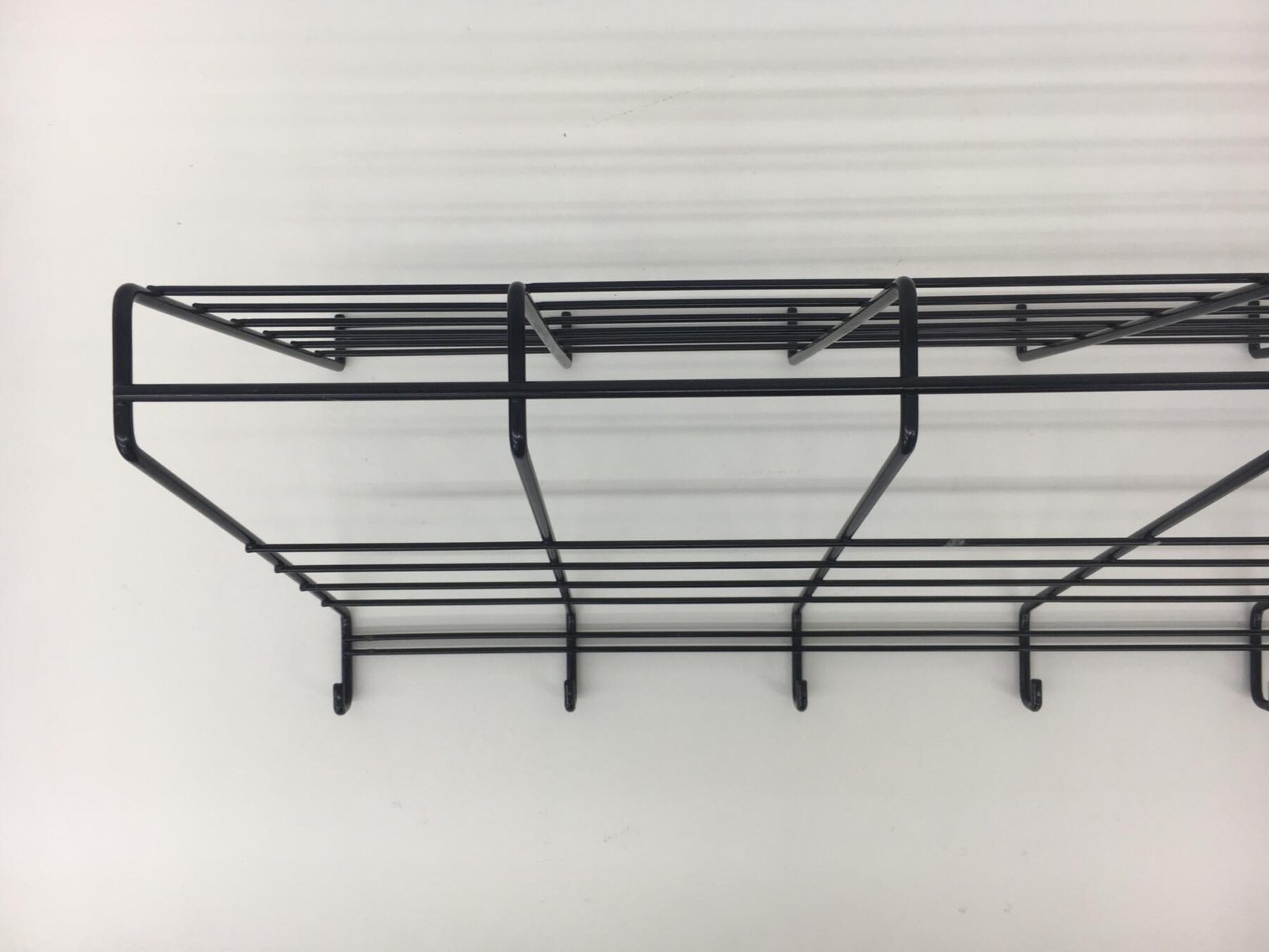Mid-Century Wire Coat Rack, 1970s for sale at Pamono