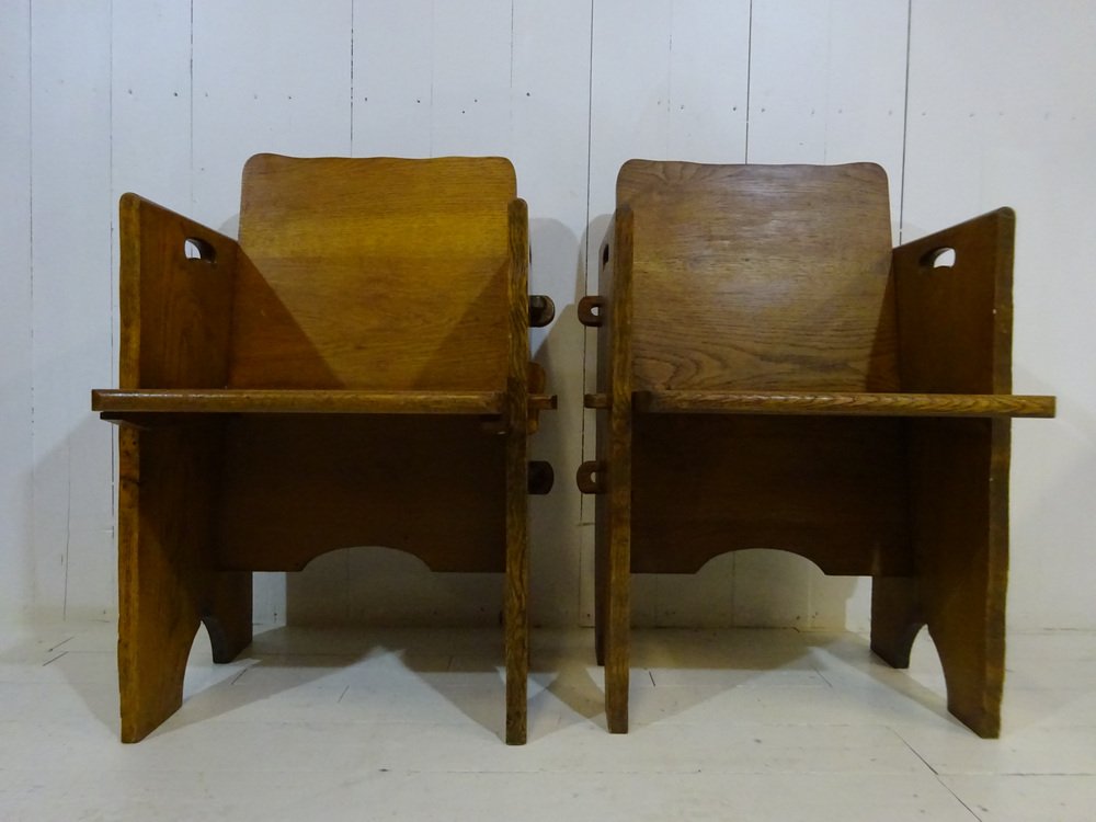 Early Welsh Oak Church Altar Chair, 1900s for sale at Pamono
