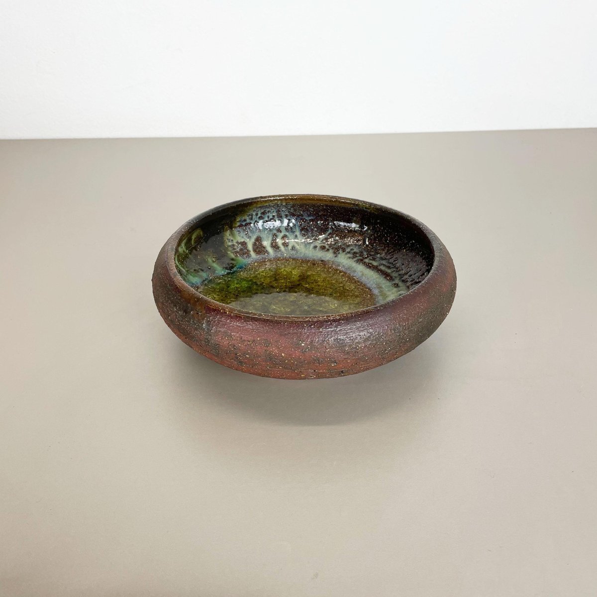 Ceramic Studio Pottery Bowl Shell Element by Gerhard Liebenthron ...