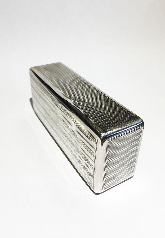 19th Century French Silver Snuff Box for sale at Pamono