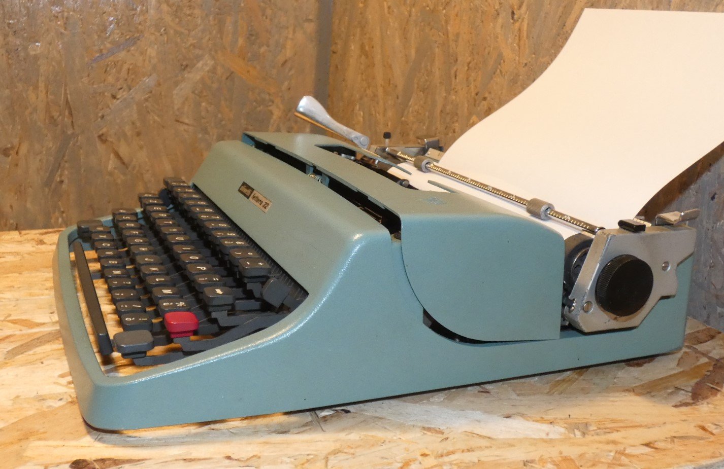 Italian Letter 32 Typewriter by Marcello Nizzoli for Olivetti, 1963 for ...