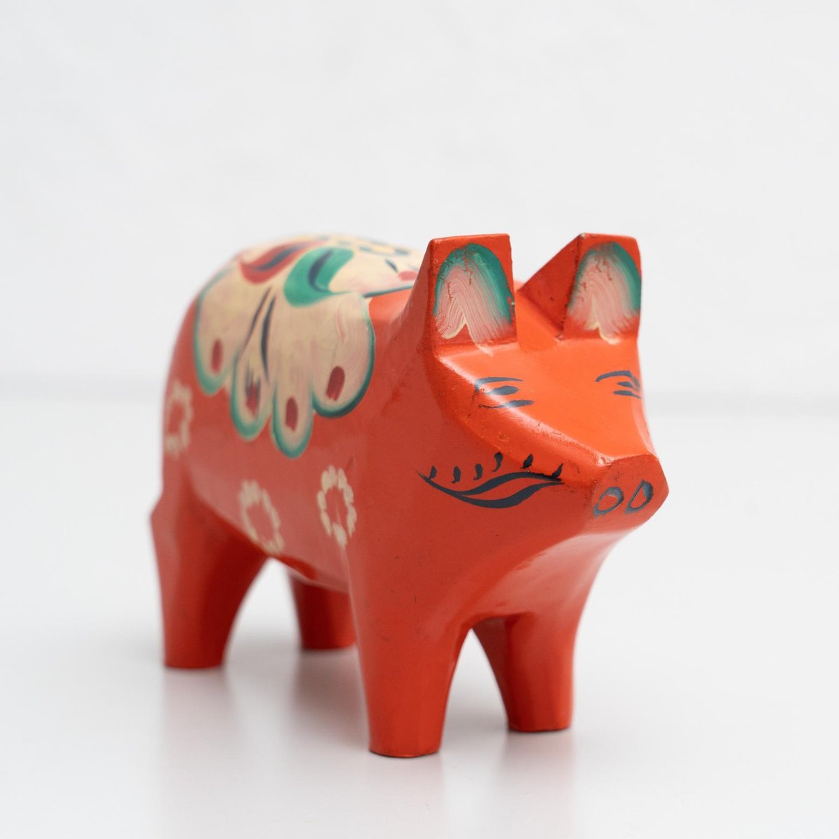 Swedish Folk Wooden Dala Pig Figurine, 1960 for sale at Pamono