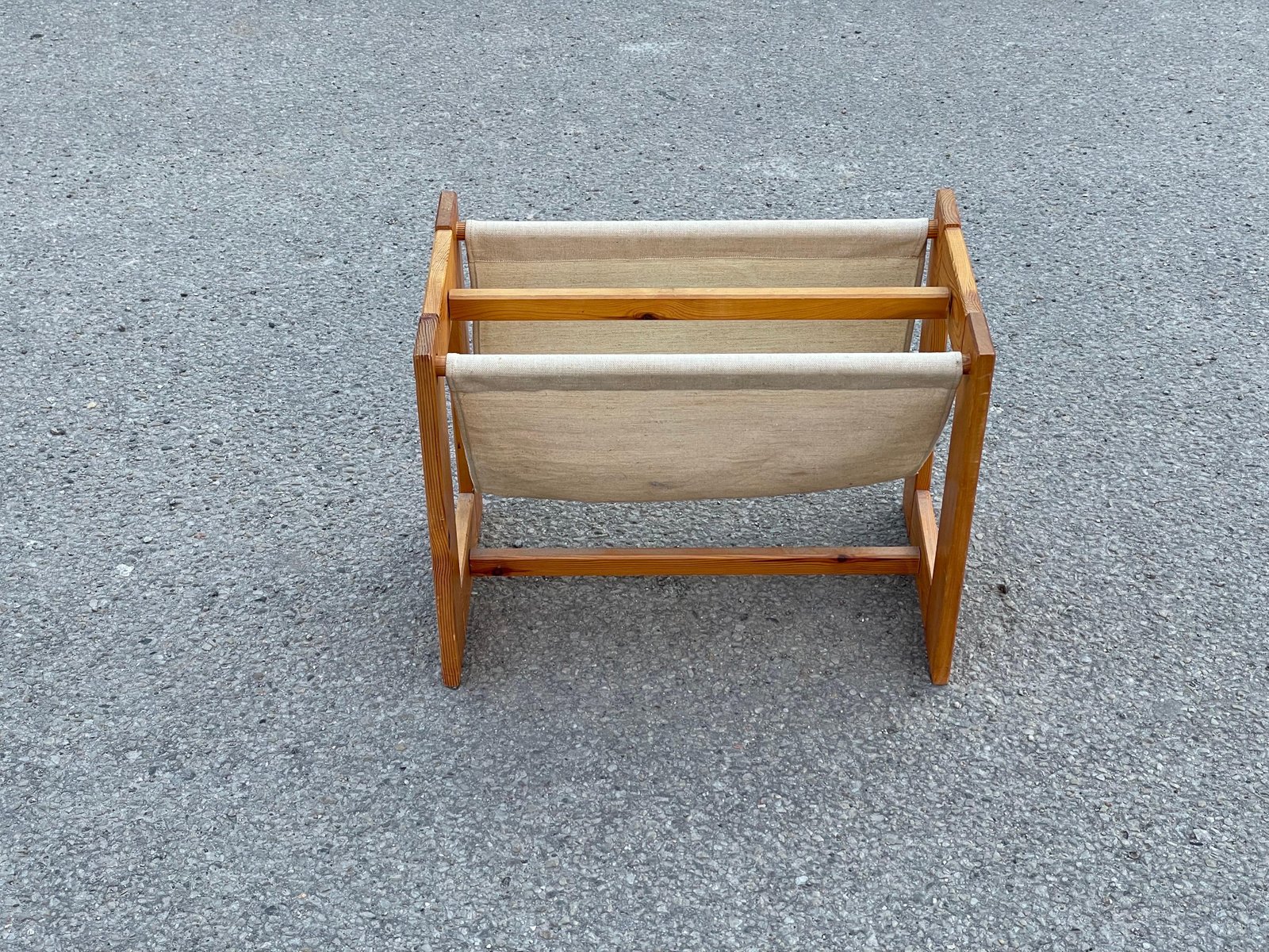 Vintage Pine & Canvas Magazine Rack, Denmark, 1970s for sale at Pamono