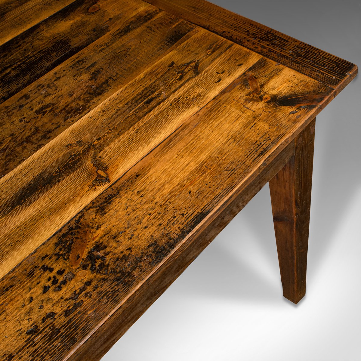 Antique English Kitchen Table in Pine, 1900 for sale at Pamono