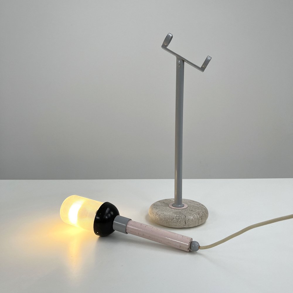 Pinke Tischlampe aus Metall & Granit, 1980er bei Pamono kaufen
