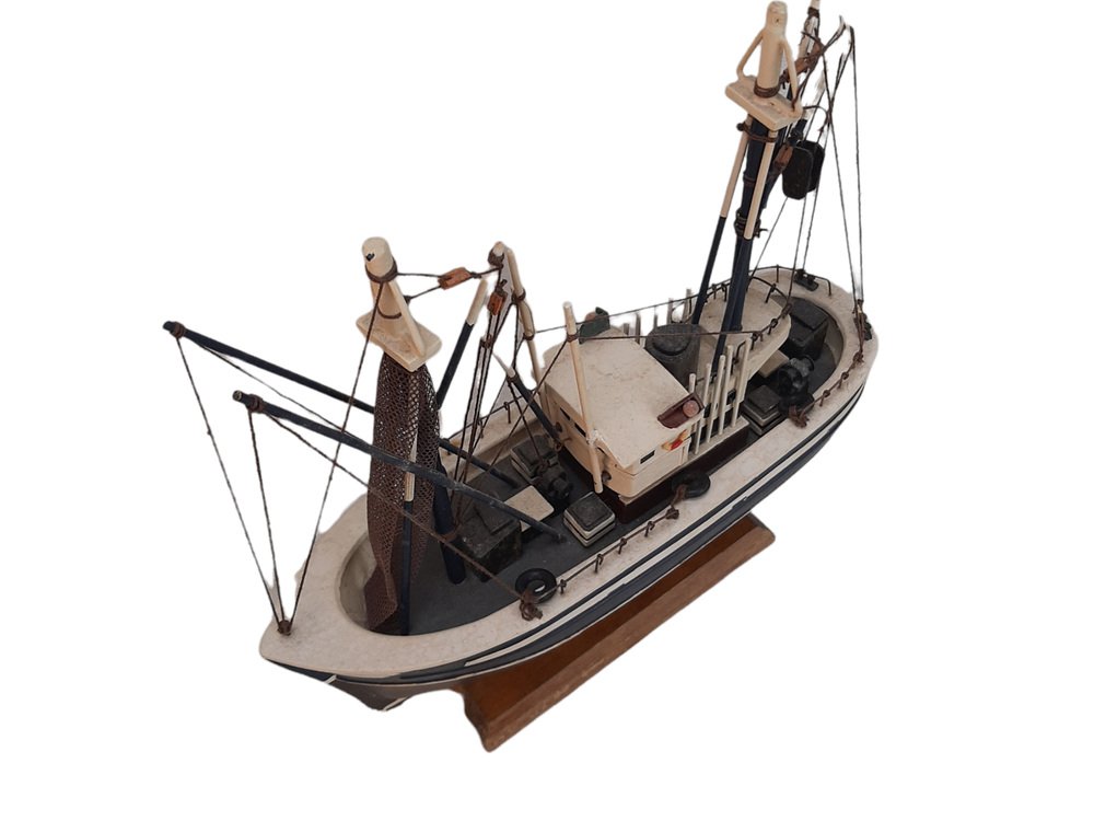 Wooden Trawler Boat Models, Set of 2 for sale at Pamono