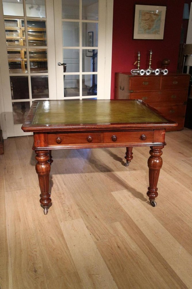 Antique Library Table in Mahogany for sale at Pamono