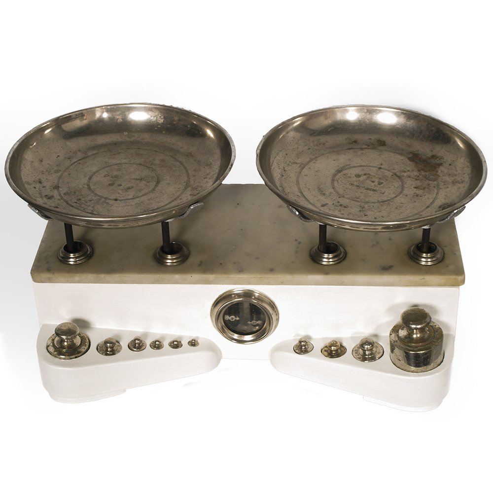 Antique White Weight Scale for sale at Pamono