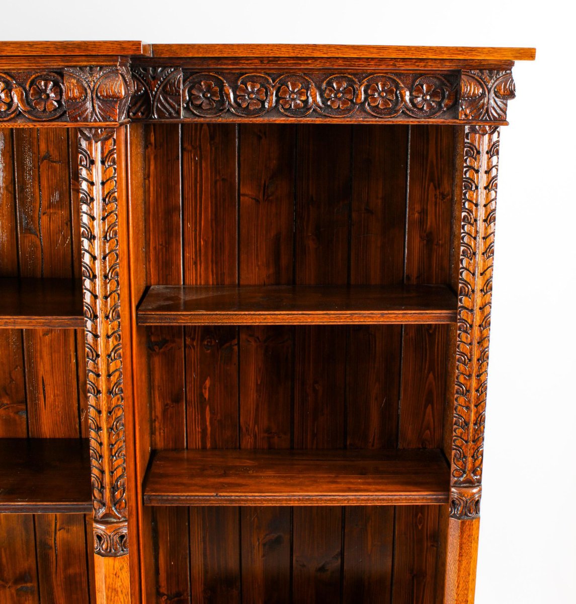 Antique Victorian Open Breakfront Bookcase, 1800s for sale at Pamono
