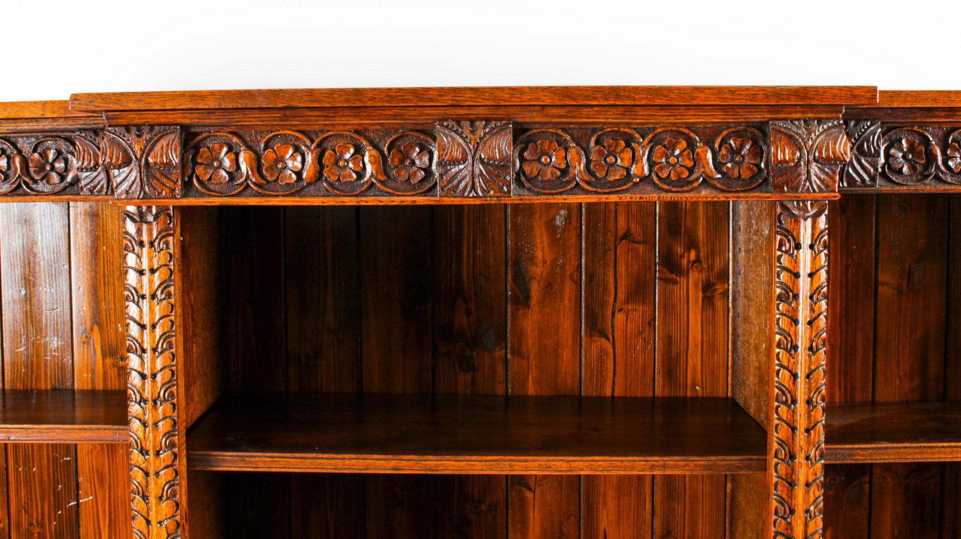 Antique Victorian Open Breakfront Bookcase, 1800s for sale at Pamono