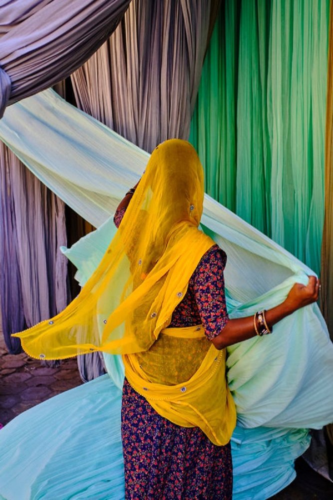 Tuul & Bruno Morandi, India, Rajasthan, Sari Factory, Photographic ...