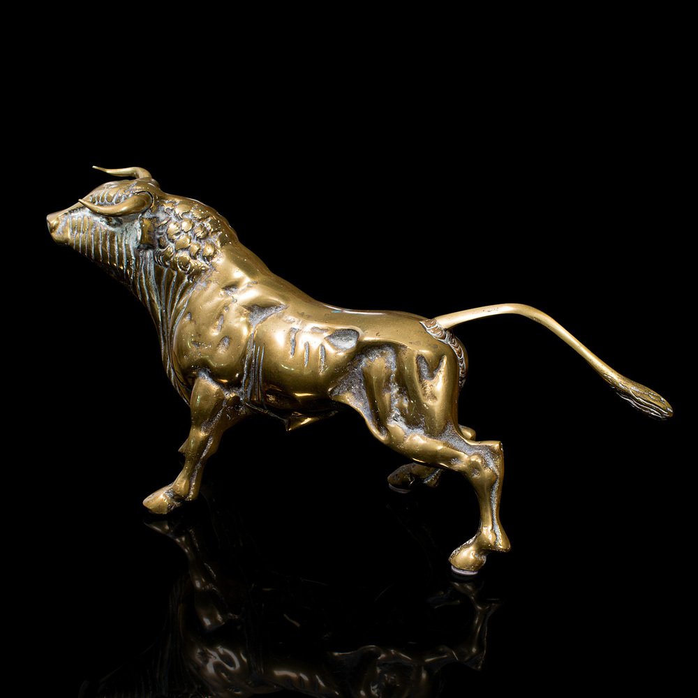 Victorian Italian Brass Bull Figure for sale at Pamono