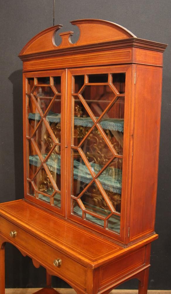 Antique Edwardian Sheraton Cabinet for sale at Pamono