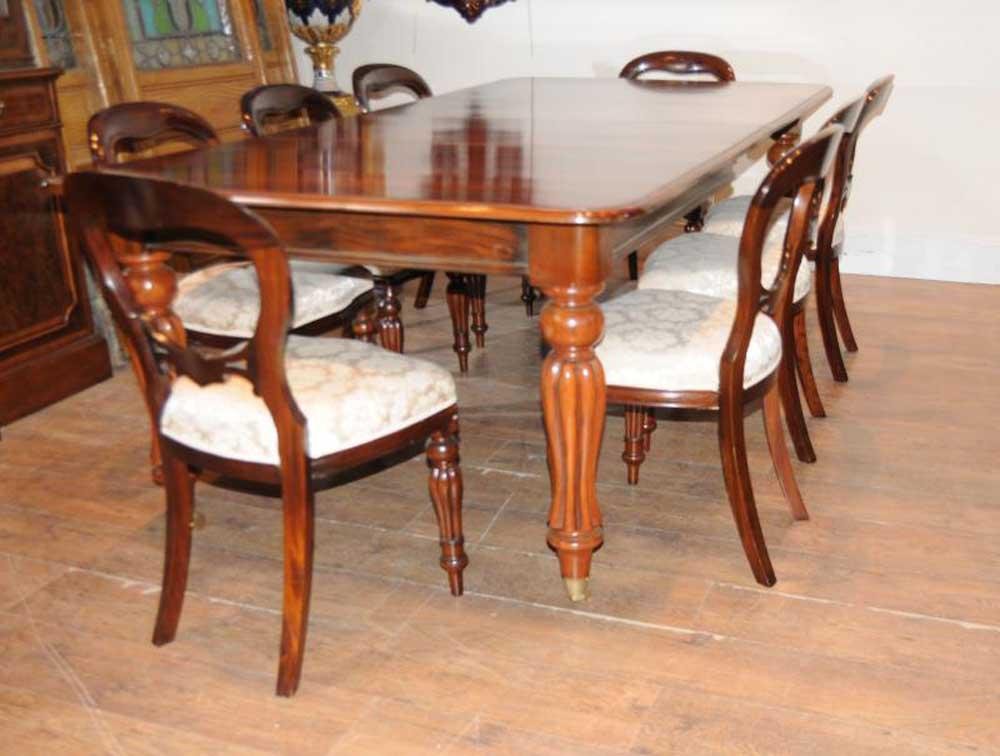 Victorian Mahogany Dining Table Set for sale at Pamono