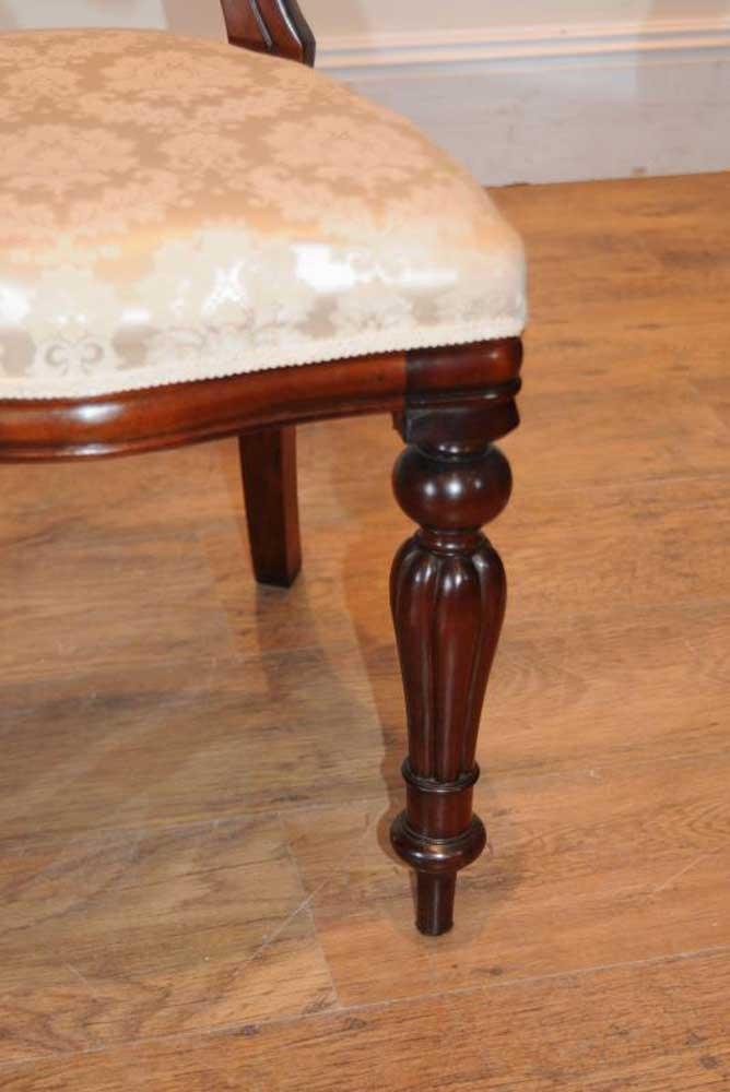 Victorian Mahogany Dining Table Set for sale at Pamono