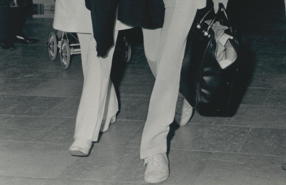 Fotografia in bianco e nero di John Lennon e Yoko Ono, anni '70 in vendita su Pamono