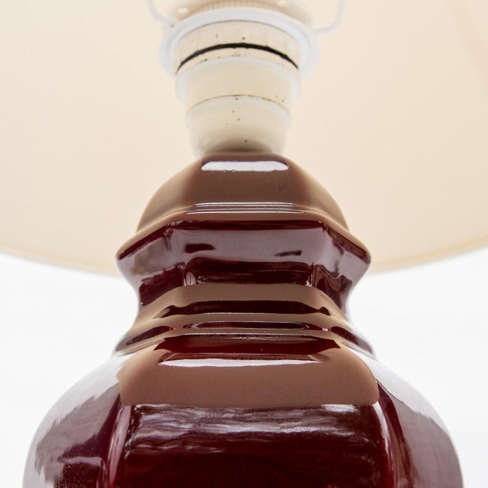 Maroon Majolica Table Lamp for sale at Pamono