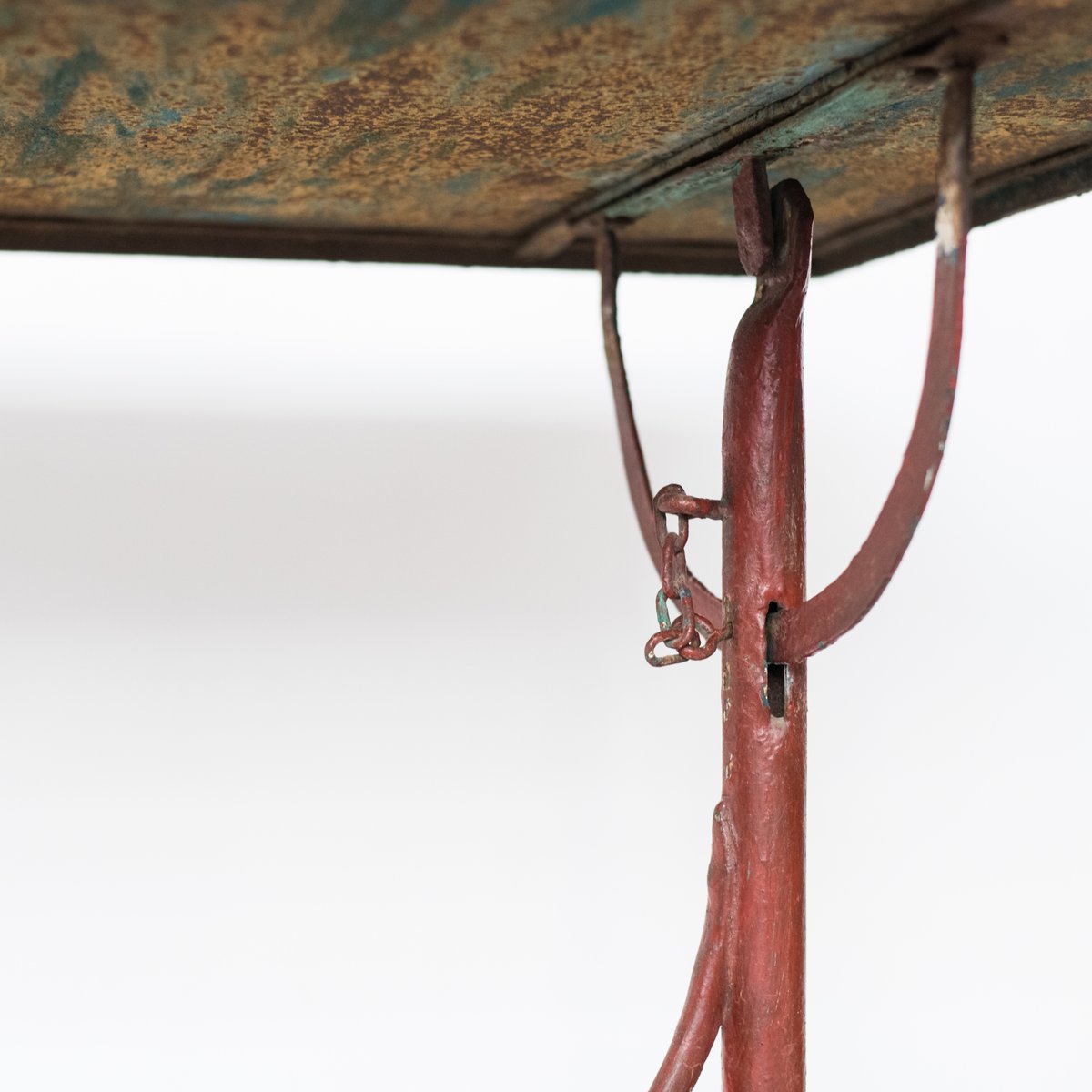 Antiker Klapptisch für den Außenbereich bei Pamono kaufen