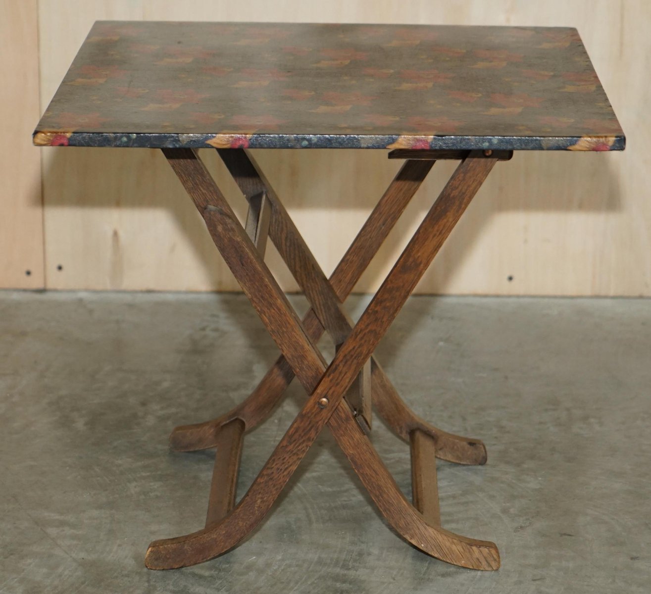 English Mid-Century Modern Oak Folding Tables, Set of 2 for sale at Pamono
