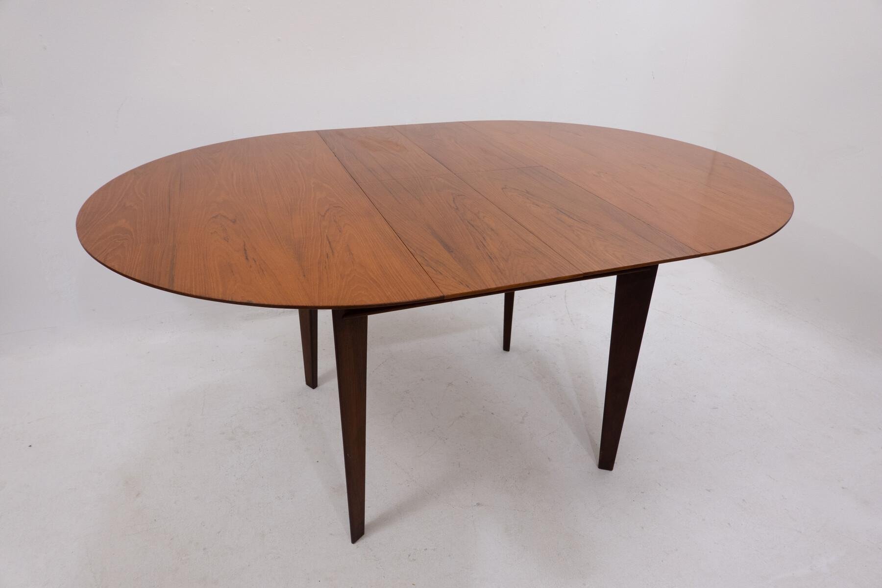 Mid-Century Modern Italian Extending Dining Table in Teak by Vittorio ...